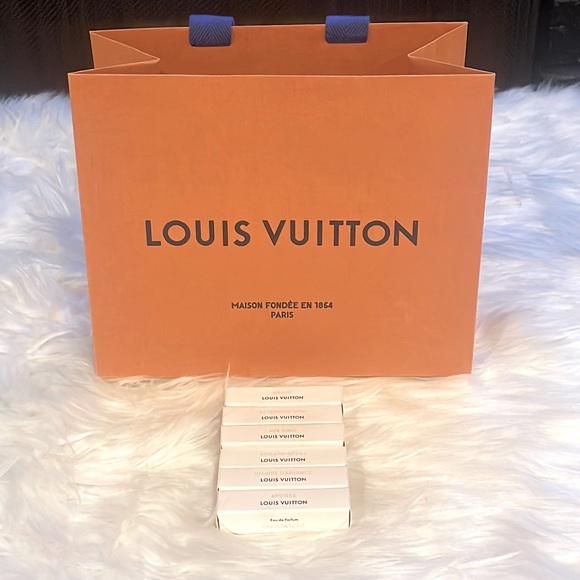 Louis Vuitton | Bath & Body | Louis Vuitton 6pc Sample Fragrance Set ...